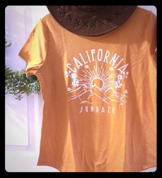 Sonoma | Tops | California Yellow Graphic Tee Sundaze Shirt Xl M | Poshmark